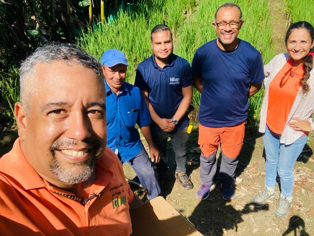 Equipo de Trabajo-Proyecto-Msc. José Causadías, Productor Silvino ...